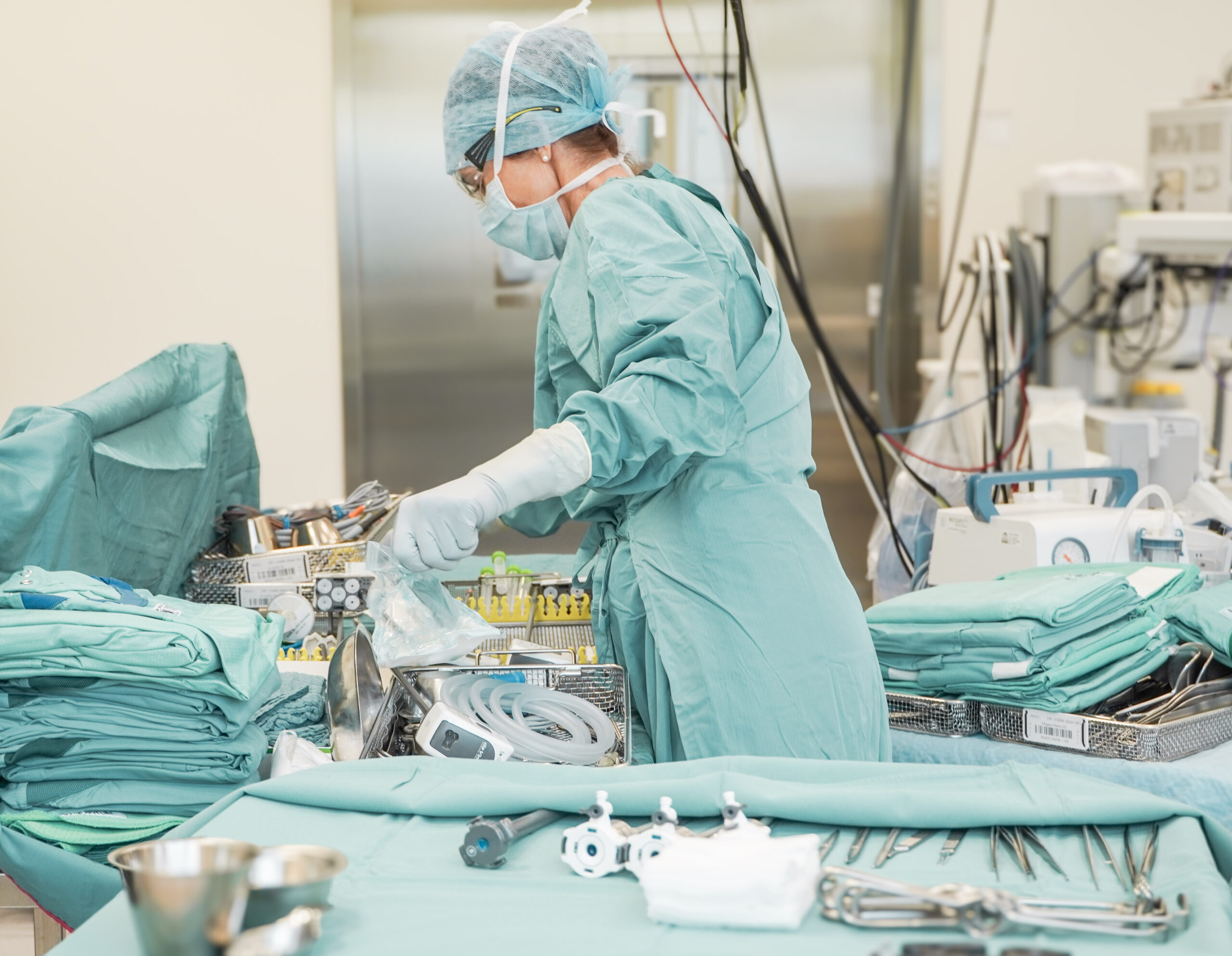 Faszination OP: Die Profis, ein Patient und ein neues Hüftgelenk ...